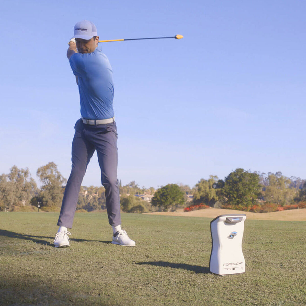 Foresight QuadMAX Carl's Place Curved Enclosure Home Golf Studio ...